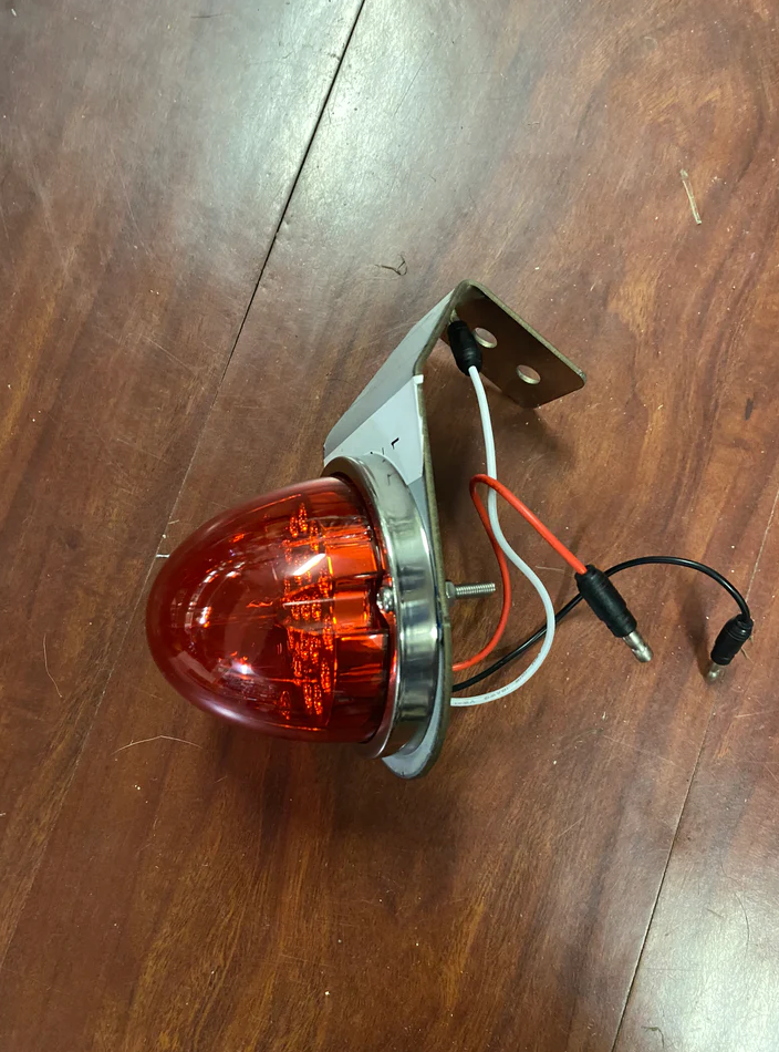 AACC - WMS-1 : Single Forward Facing Watermelon Mirror Light - Polycar ...